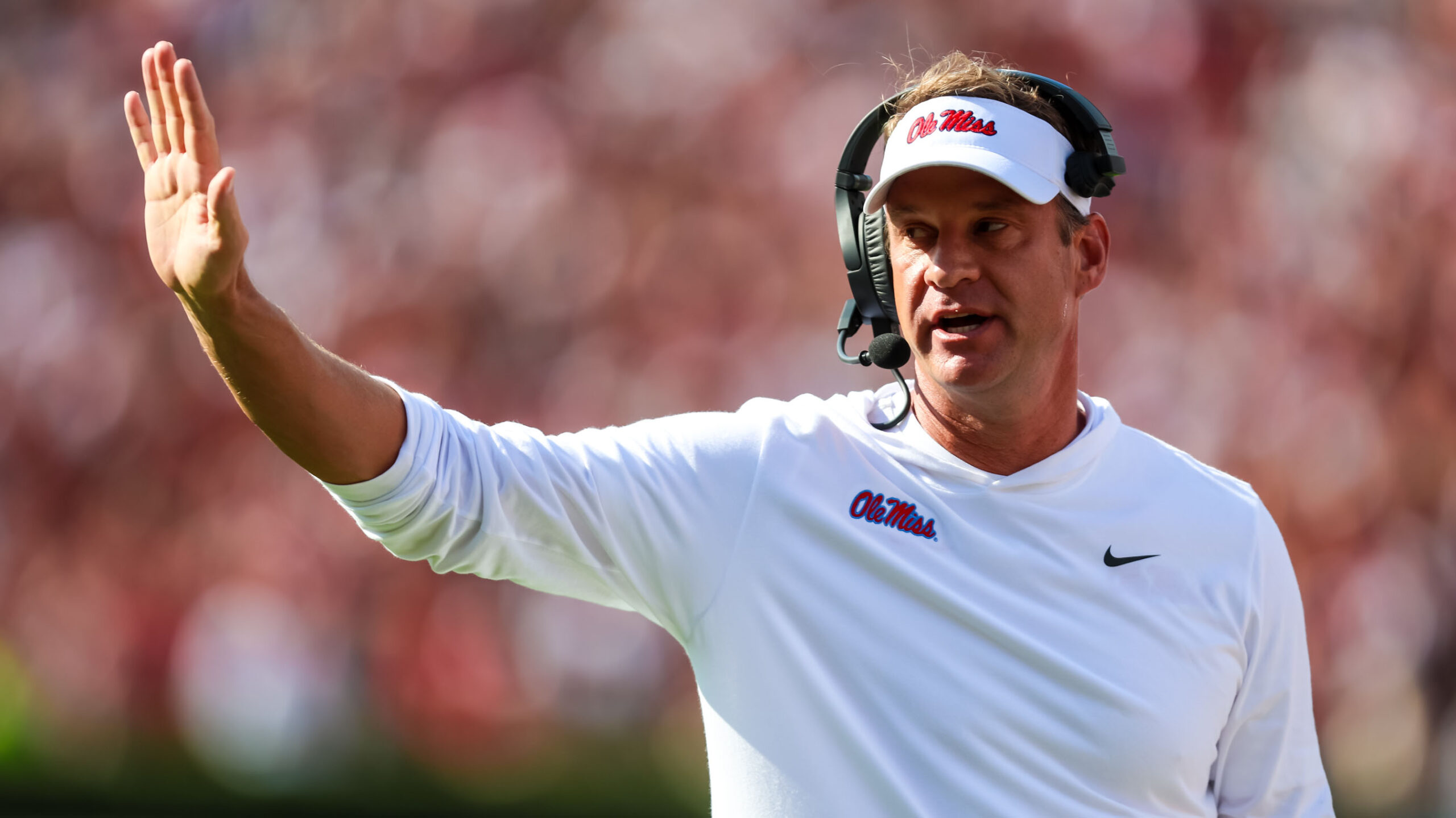 Lane Kiffin pleased fans have embraced lofty expectations, were upset ...