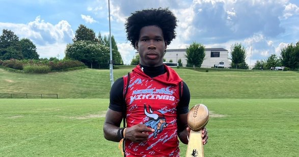 Miami offers fast-rising local CB Kenton Dopson