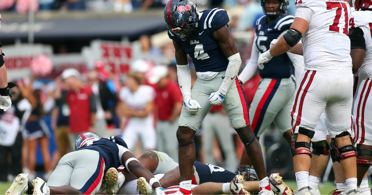 OU offensive line falls apart again, reaching historic levels of bad