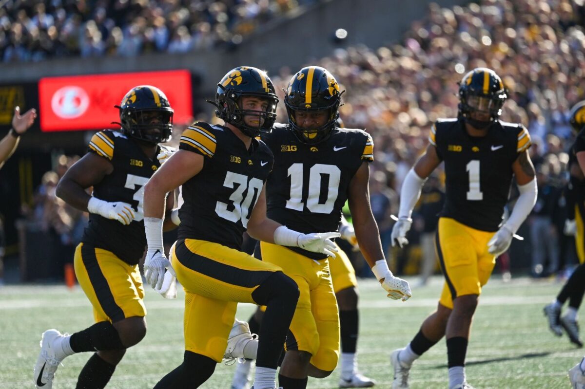 PFF Grades - Iowa Defense vs. Northwestern - On3