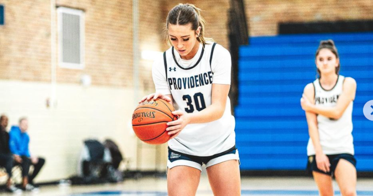 Kentucky WBB makes Top 6 for 2026 four-star point guard Maddyn Greenway - On3