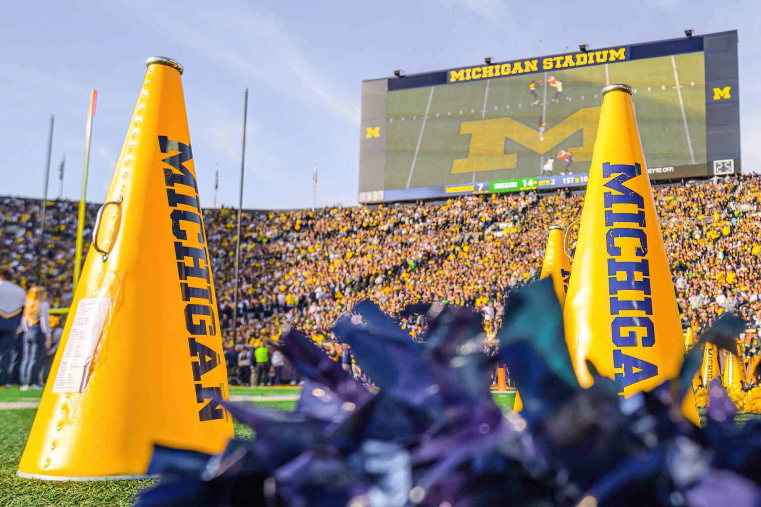 Photo Gallery: Oregon vs Michigan - On3