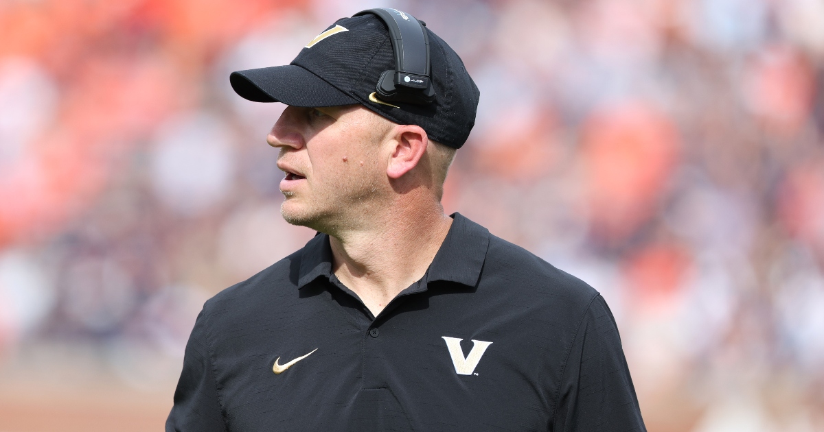 Clark Lea reacts to SEC implementing fines for feigned injuries - On3