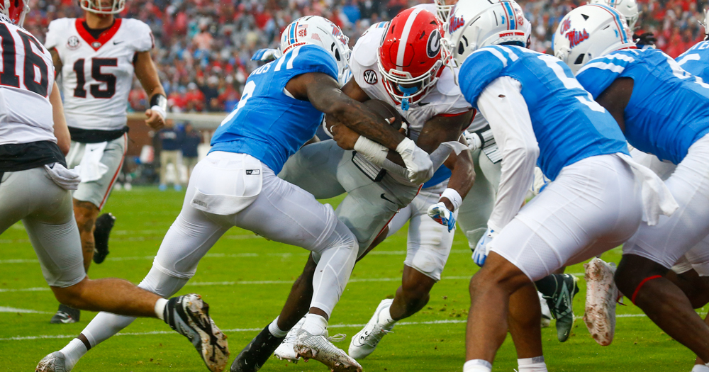 Halftime Notes: Georgia trails 16-7 at Ole Miss
