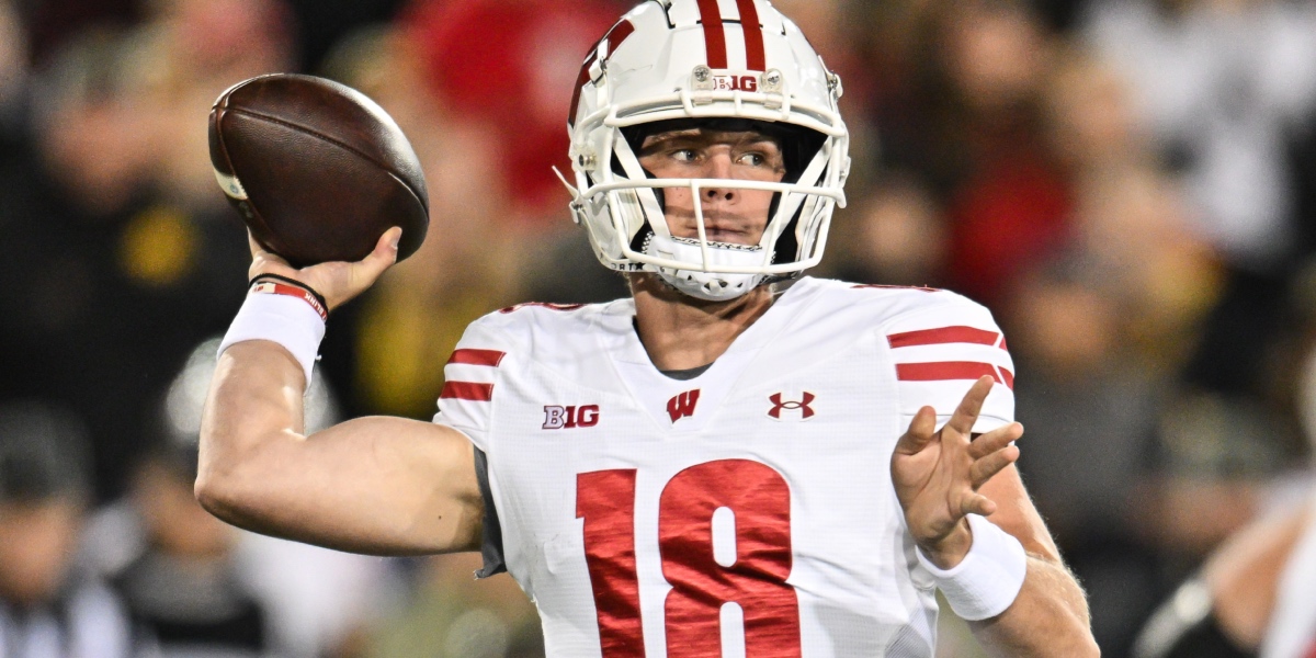 Wisconsin, former Mississippi State QB Braedyn Locke plans to enter ...