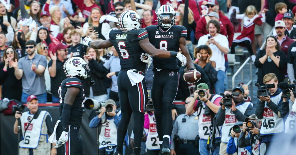 Gamecock Film Room: Breaking down LaNorris Sellers to Josh Simon 6-yard ...