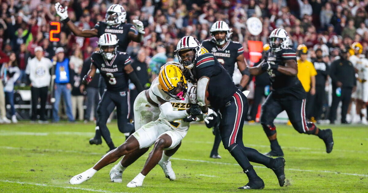 Rocket Sanders represents South Carolina as Comeback Player of the Year ...
