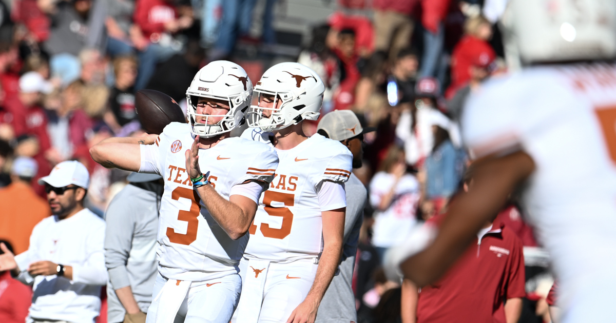 Photo Gallery: Best pictures from Texas' 20-10 win at Arkansas - On3