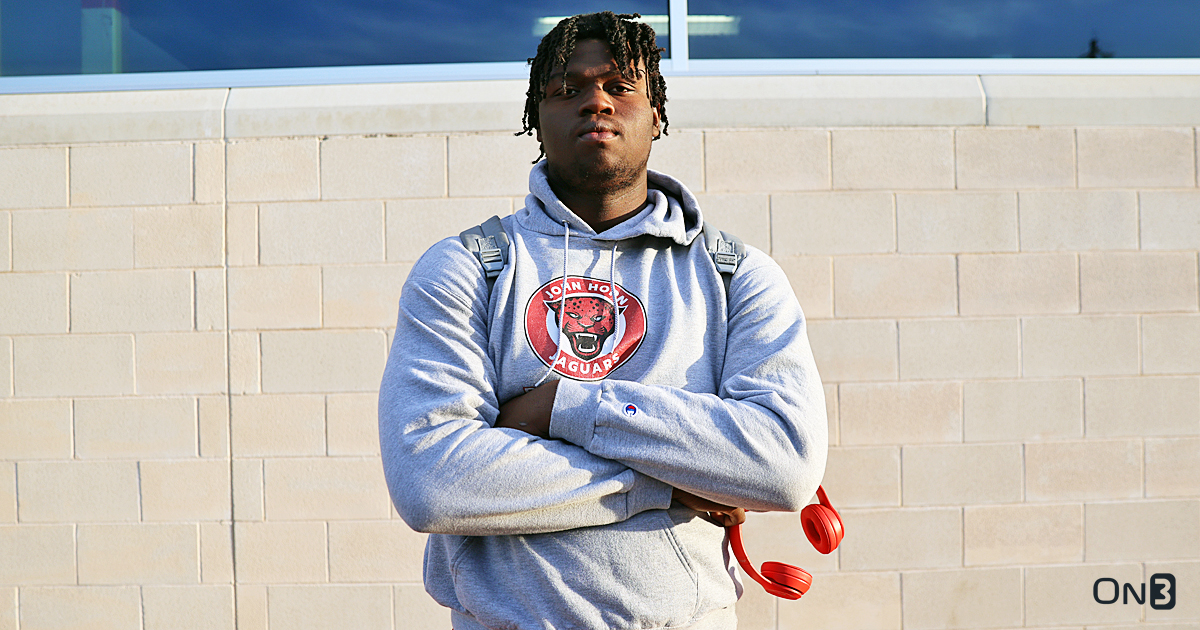 5-star Missouri OT commit Lamont Rogers works to make his final ...