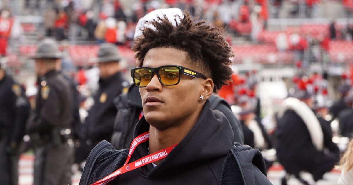 Ohio State 4-star safety commit Blaine Bradford models for Under Armour ...