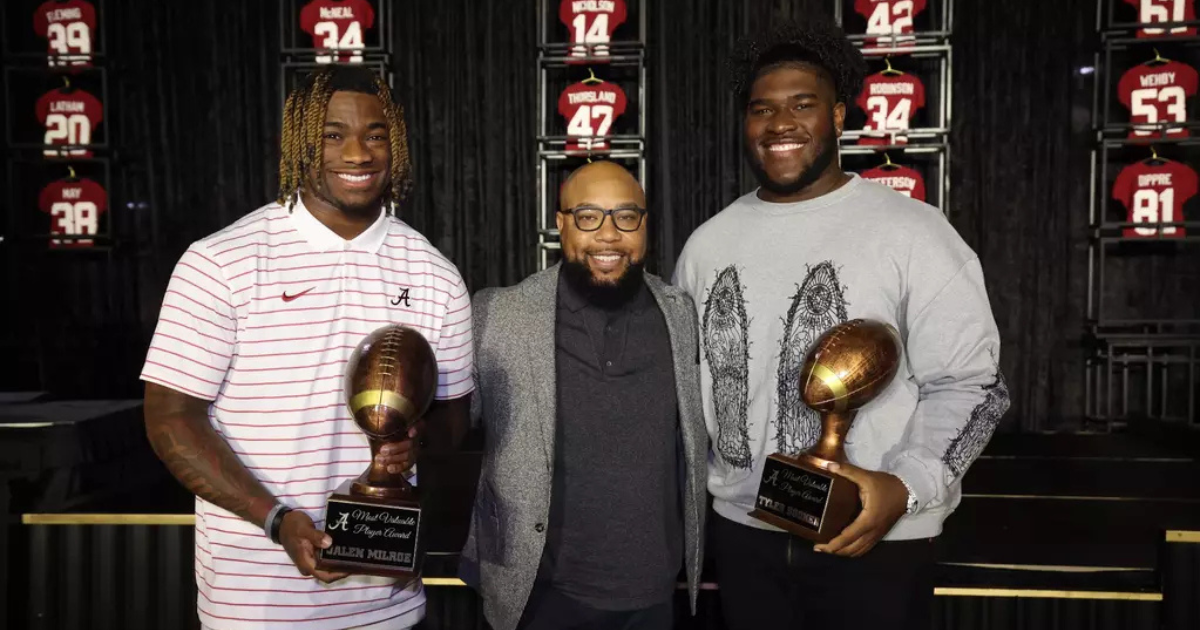 Alabama Football announces 2024 award winners at team banquet