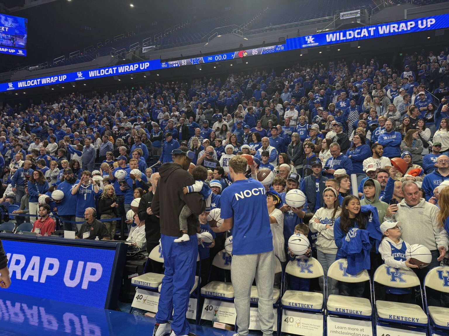 Mark Pope wouldn't go home until he signed every autograph - On3