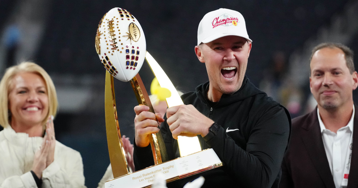 Lincoln Riley reveals USC's mindset after falling behind to Texas A&M - On3