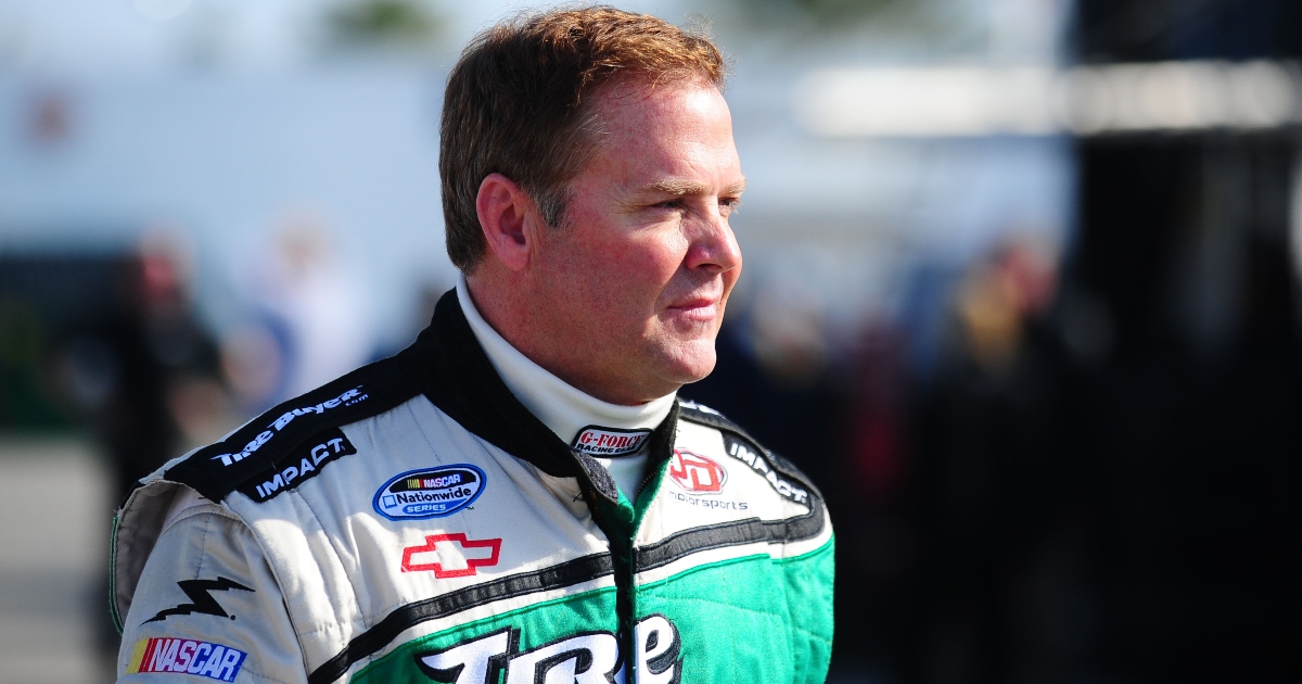 Mike Wallace reacts with 'total shock' to NASCAR disqualifying him from Daytona 500, competition ...
