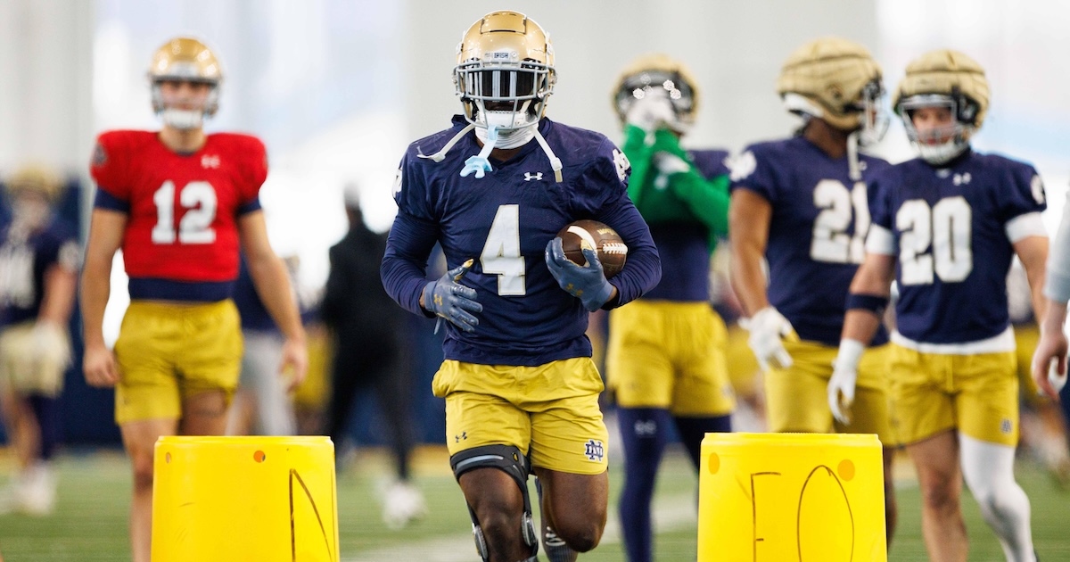 Jeremiyah Love injury update: Notre Dame RB sporting knee brace will be 'game time decision' - On3