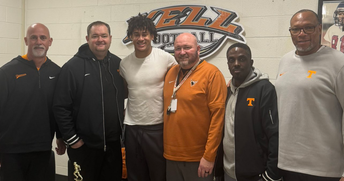 Tennessee coaches check on elite Peach State targets on Friday - On3