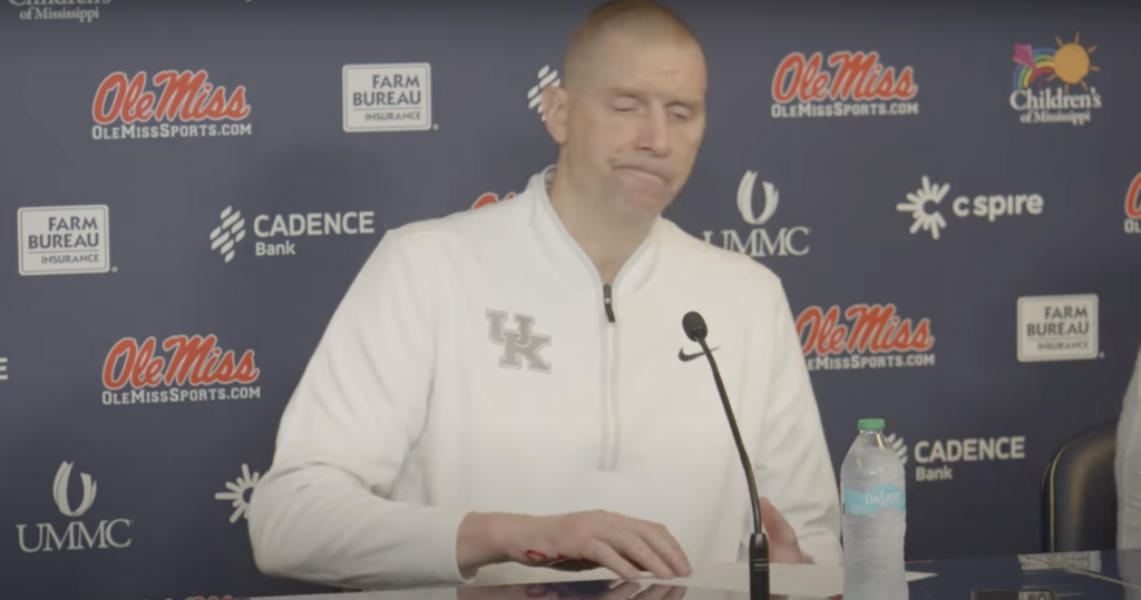 No Lie: Evidence of Mark Pope's Bloody Hand from a Fiery Kentucky ...