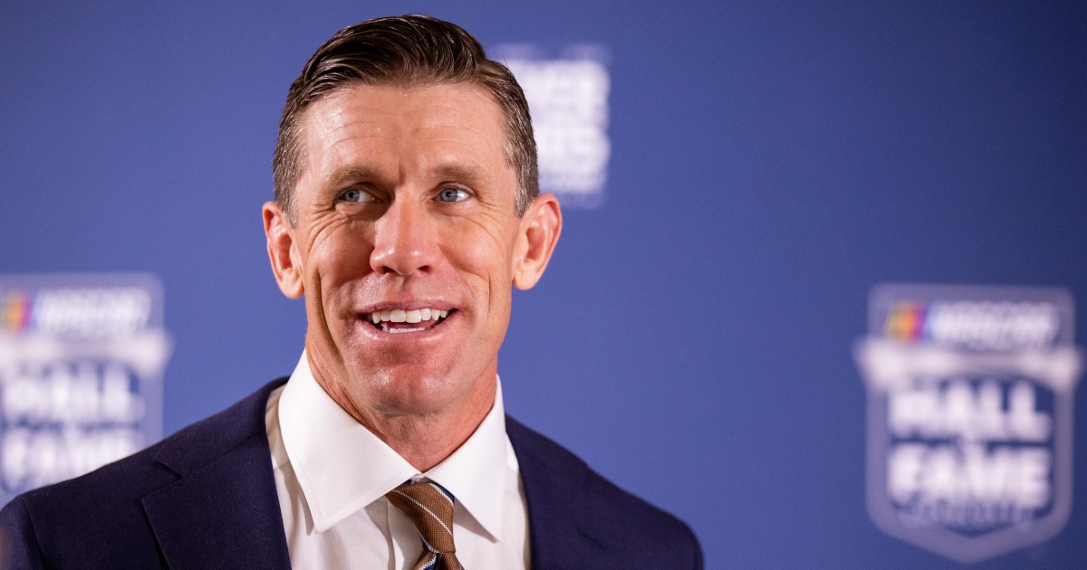 Carl Edwards 'so grateful' he didn't win NASCAR championship in 2016