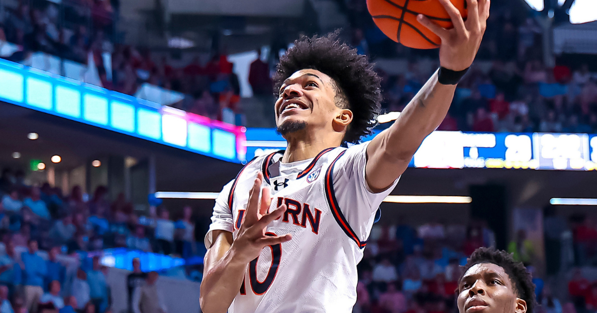 Chad Baker-Mazara welcomes father to Auburn