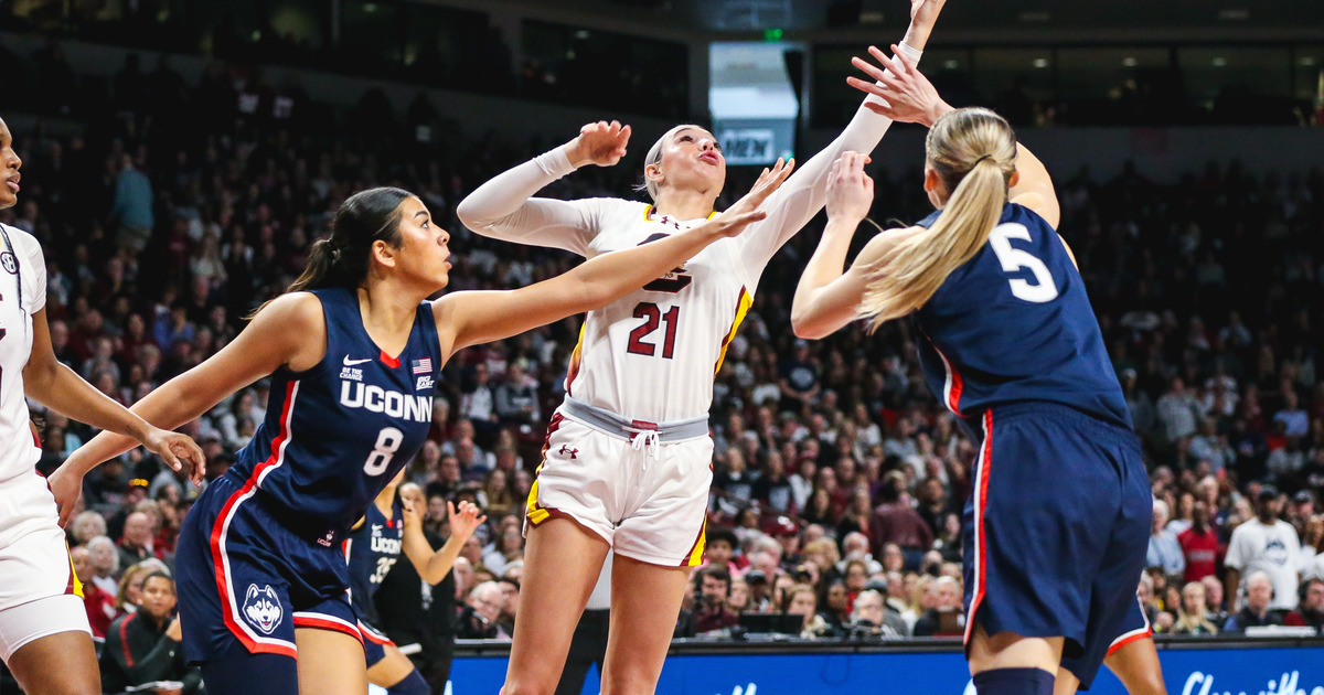 Women's College Basketball Rankings: AP Poll Top 25 updated as calendar turns to March - On3