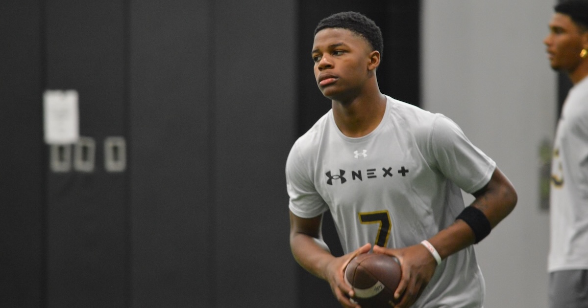 Four-star QB Kavian Bryant planning visits to SMU, building bond with D ...