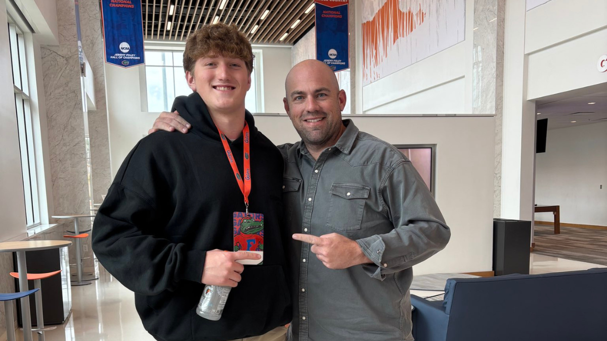 OL Zachary Lewis has Florida Gators in top 2 ahead of return visit