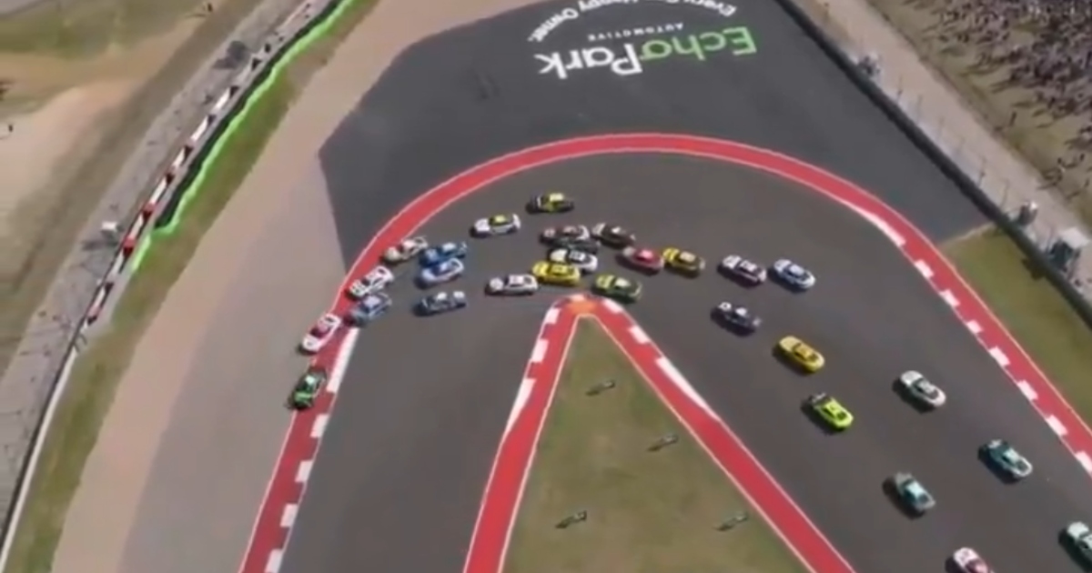 Chase Elliott spins, Denny Hamlin and Connor Zilisch take damage in ...