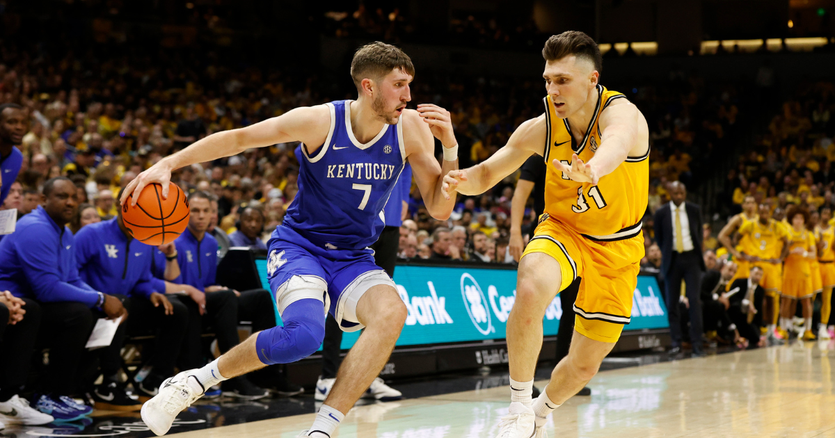 Mark Pope praises Andrew Carr's 'Herculean effort' in win over Missouri