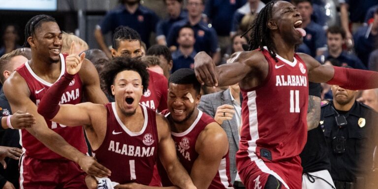 Coaches Poll Top 25 College Basketball Rankings released after final ...