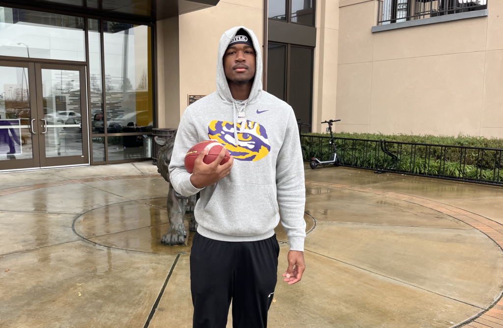 A major LSU Football recruiting target takes in Spring Practice - On3