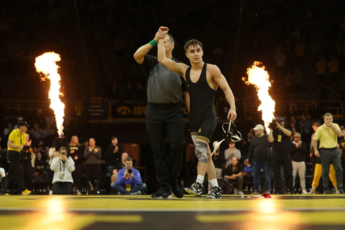 Iowa wrestling NCAA preview: the lower weights/team race - On3