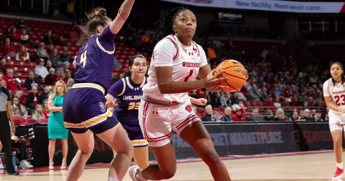 Wisconsin forward Carter McCray has received interest from Kentucky WBB ...