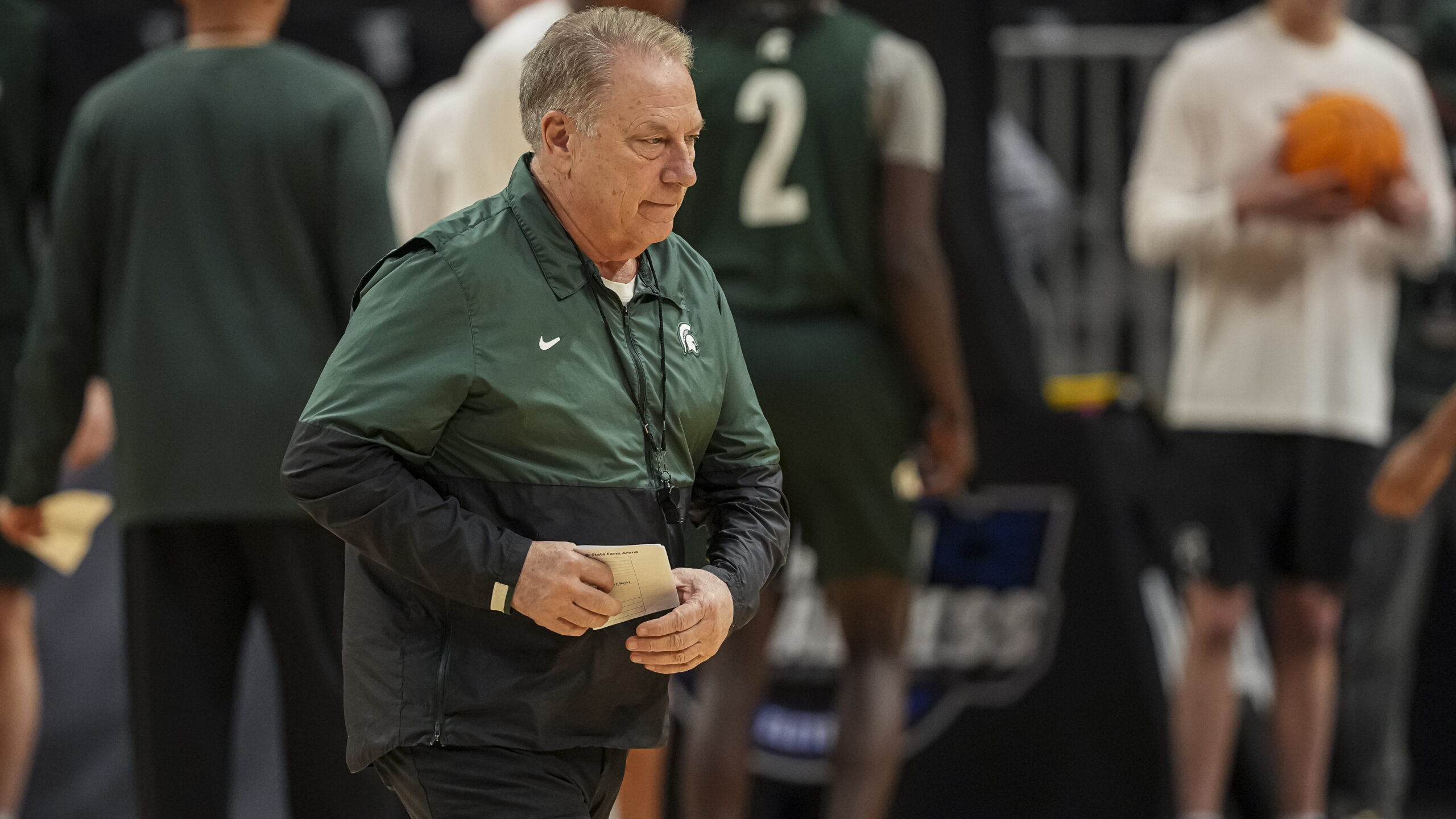 Izzo looks back on 2019 Final Four game against Chris Beard