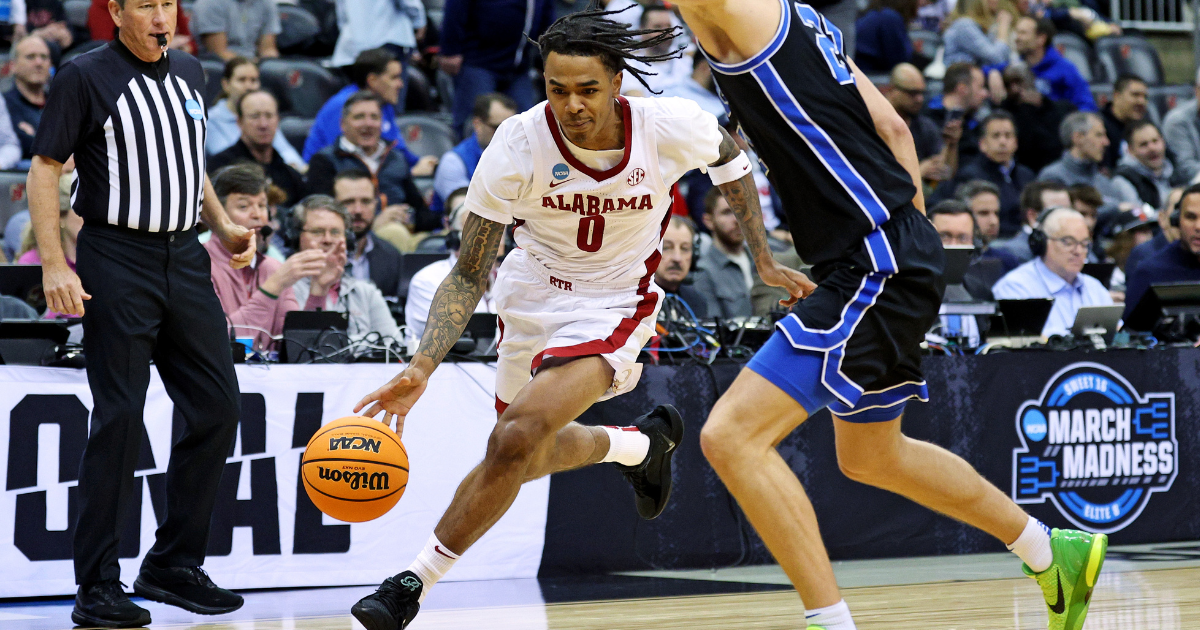Alabama smokes BYU with record shooting, advances to Elite Eight