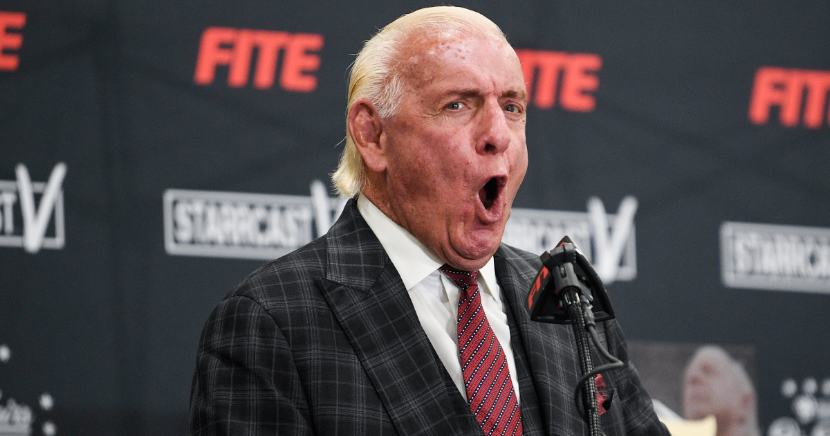 Ric Flair shouts out Dawn Staley, South Carolina amid women's national ...