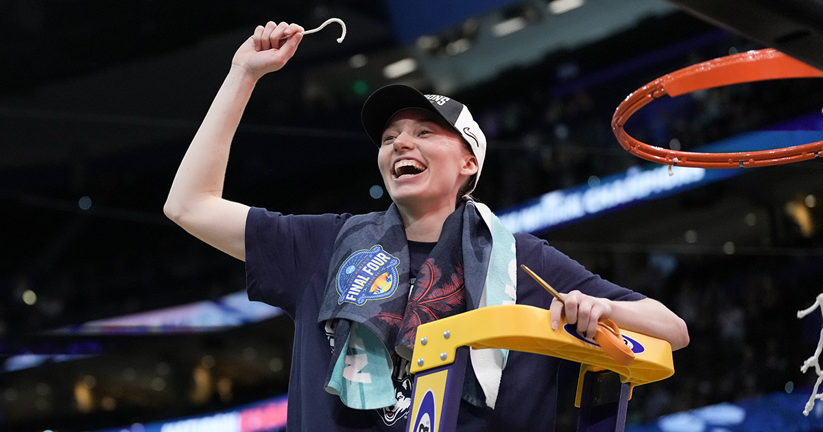 How Paige Bueckers, WNBA are set up to capitalize on NIL success - On3