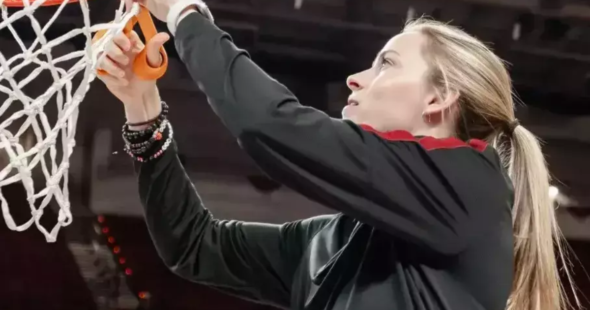 South Carolina women's basketball staffer following Winston Gandy to ...