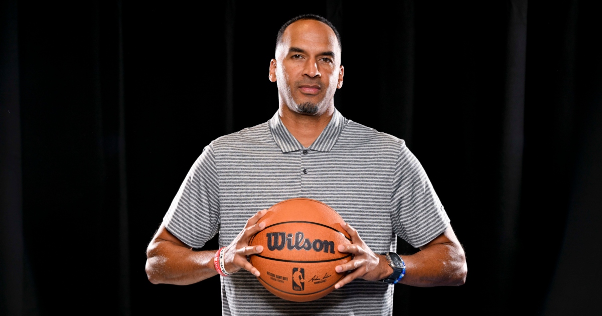 Mavericks, Nico Harrison go crazy in celebration over landing No.1 pick, winning Cooper Flagg ...