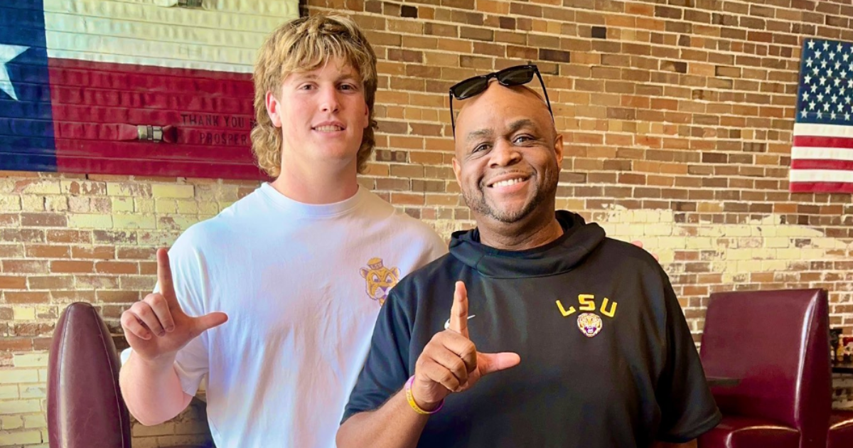 LSU OL coach Brad Davis makes strong impression on 4-Star Texas lineman ...