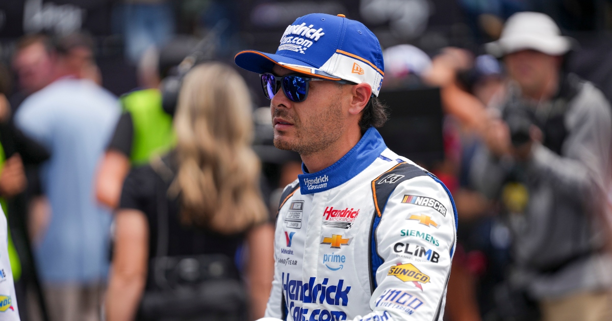 Kyle Larson arrives to Charlotte for Coca-Cola 600 after competing in ...