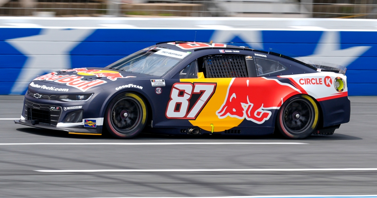 Connor Zilisch reacts to Ross Chastain Coke 600 win, damage from Jimmie ...