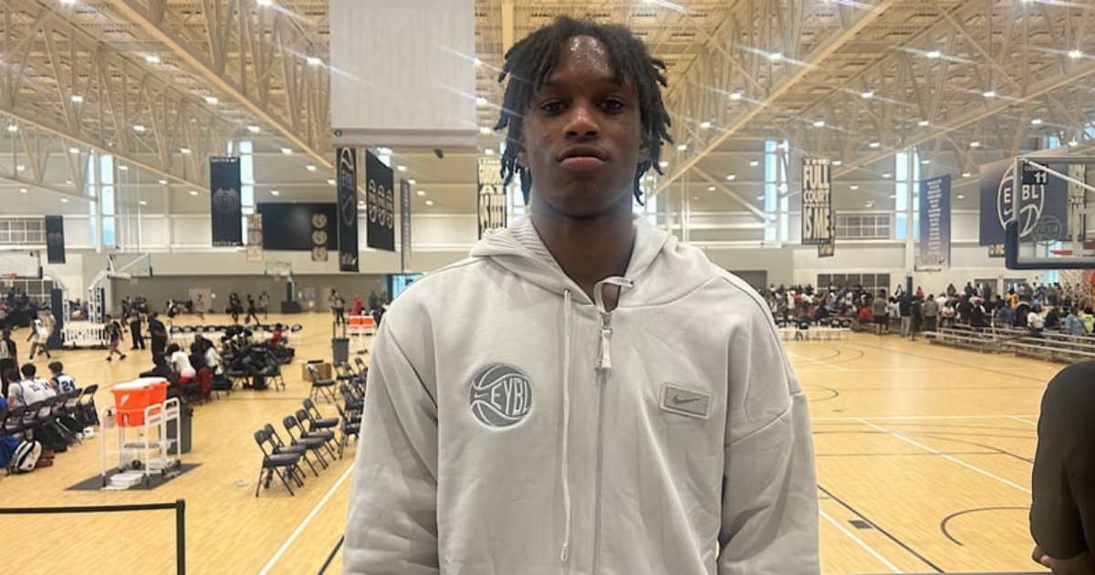 Kentucky in Contact with 2027's No. 1-Ranked Point Guard King Gibson - On3