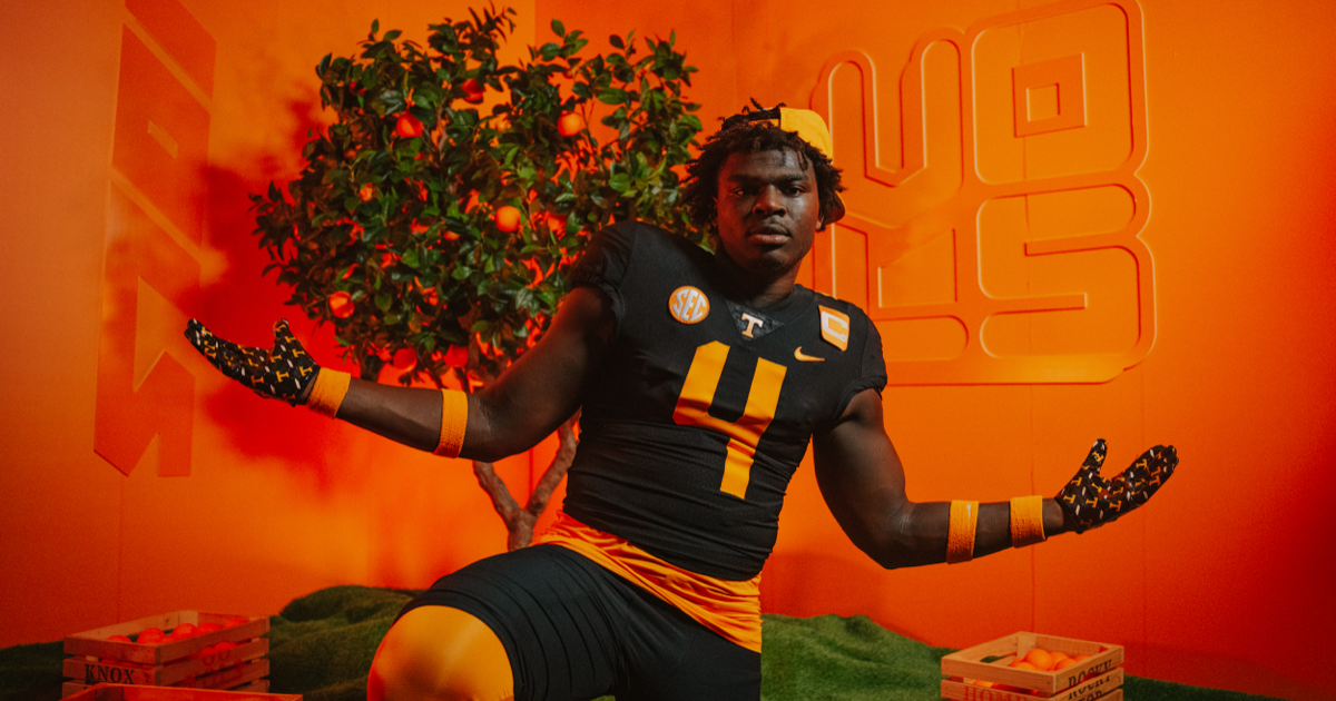 Tennessee makes a move for 4-star linebacker TJ White - On3