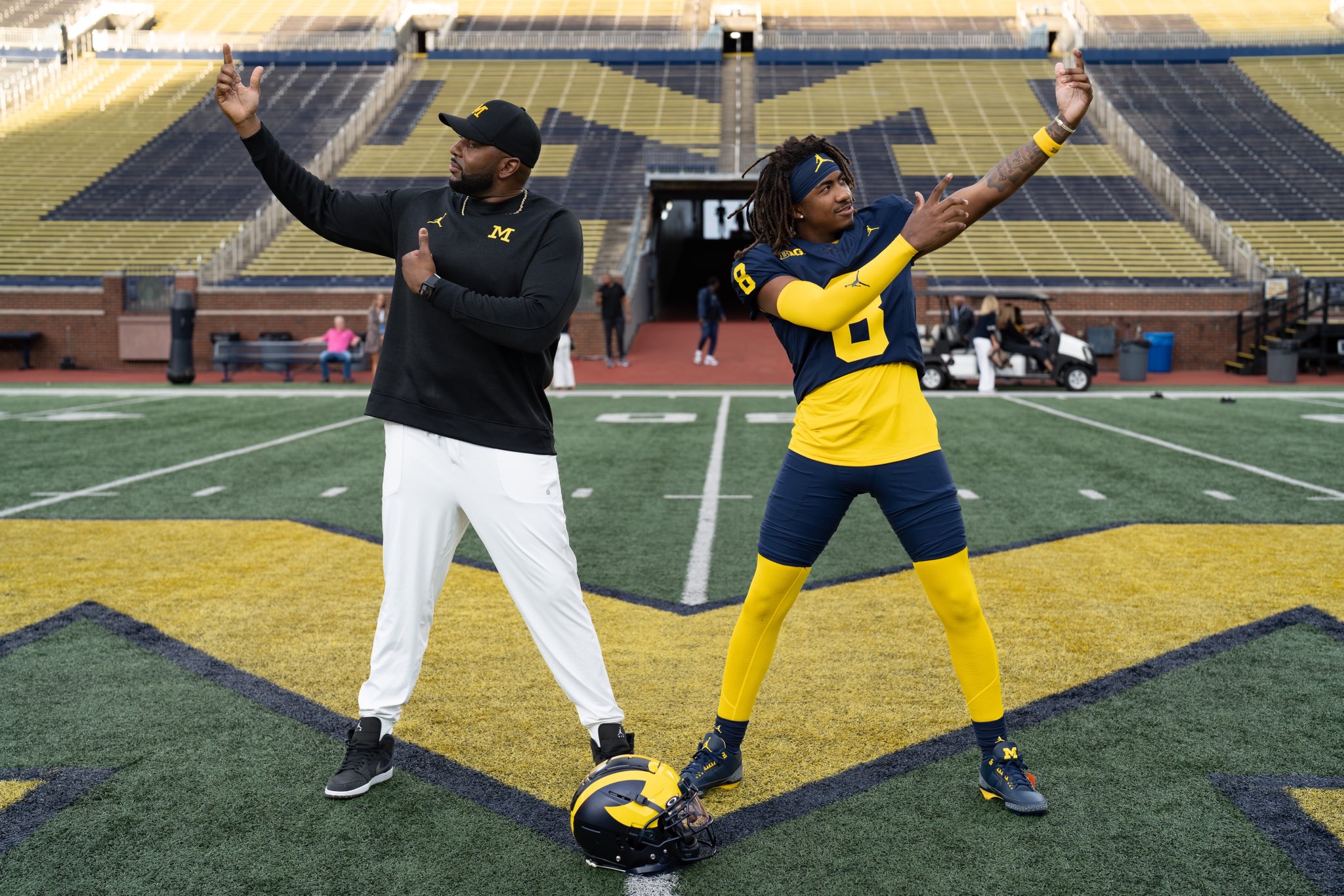 Where Dorian Barney fits in the Michigan defense - On3