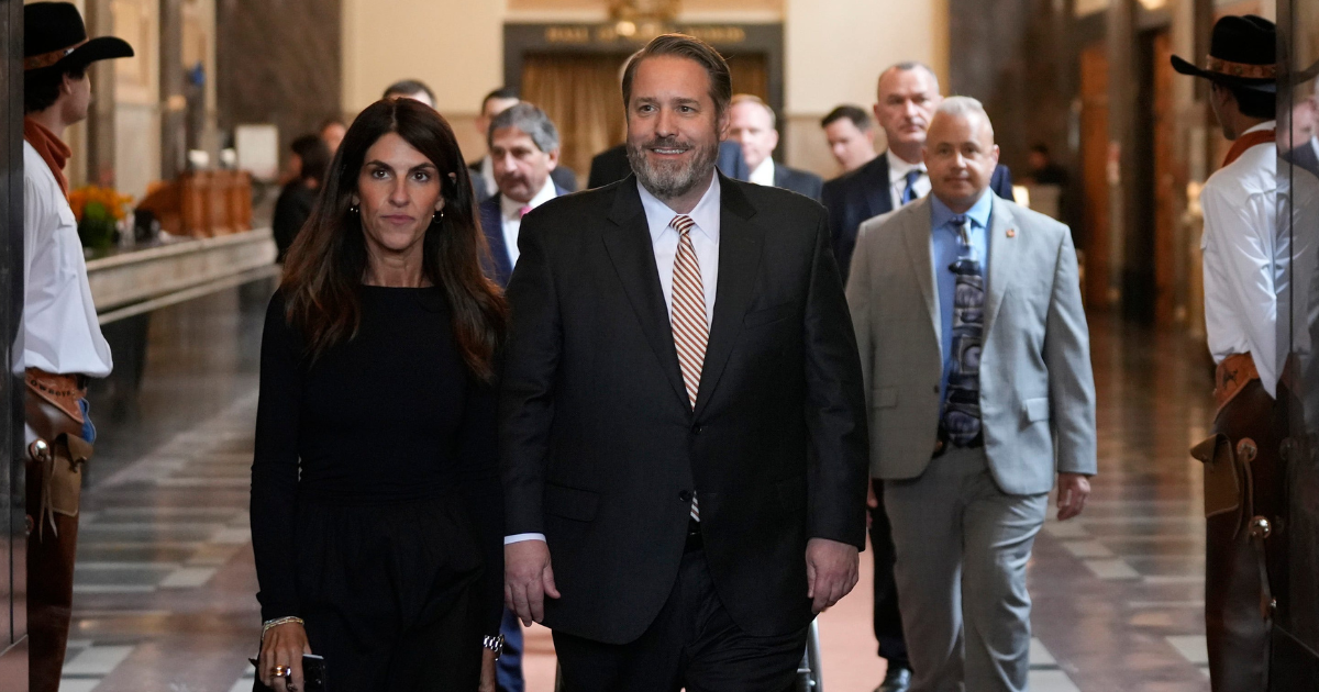 Jim Davis named sole finalist for role of UT-Austin president - On3