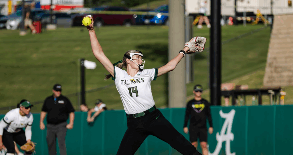 AUSL: Talons triumph in Fouts' homecoming, Gold powers Blaze past Bandits