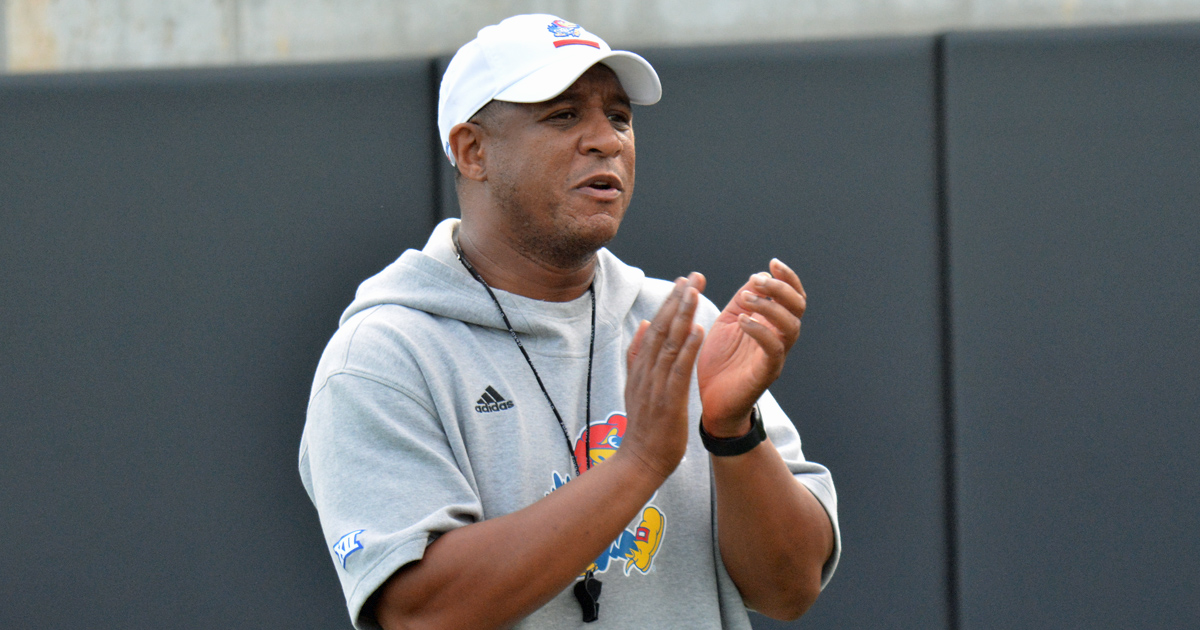 D.K. McDonald talks about defensive scheme, Mason Ellis healthy - On3