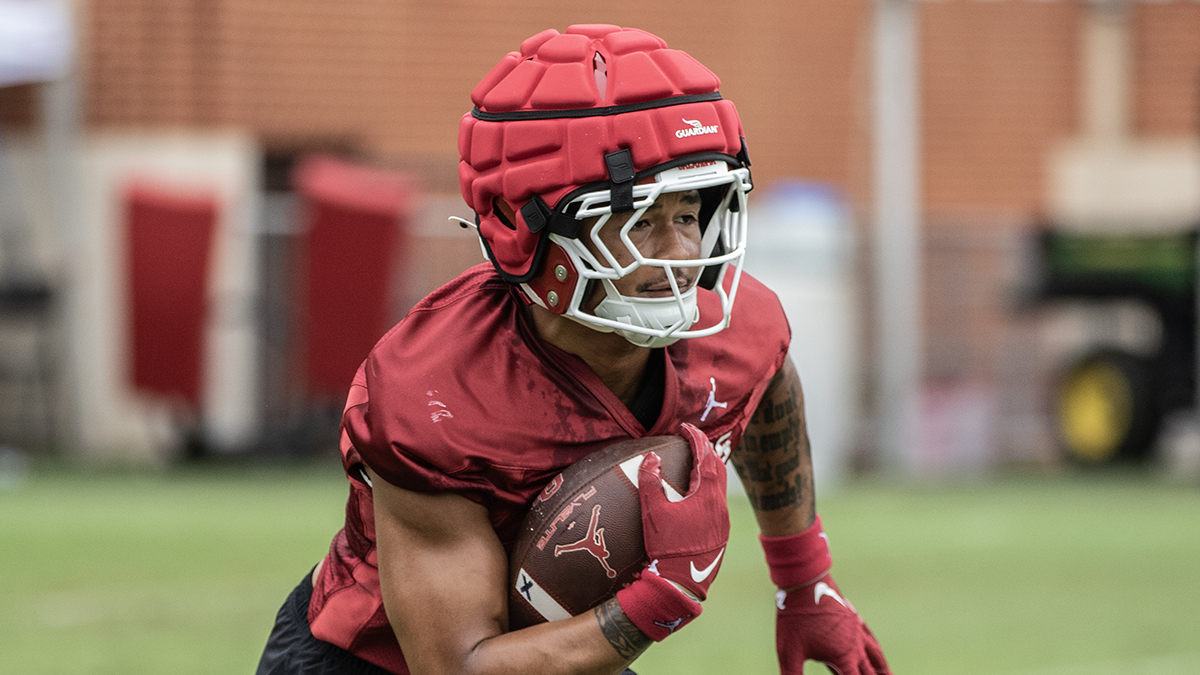 OU football's Jaydn Ott expected to have bigger role vs. Michigan - On3