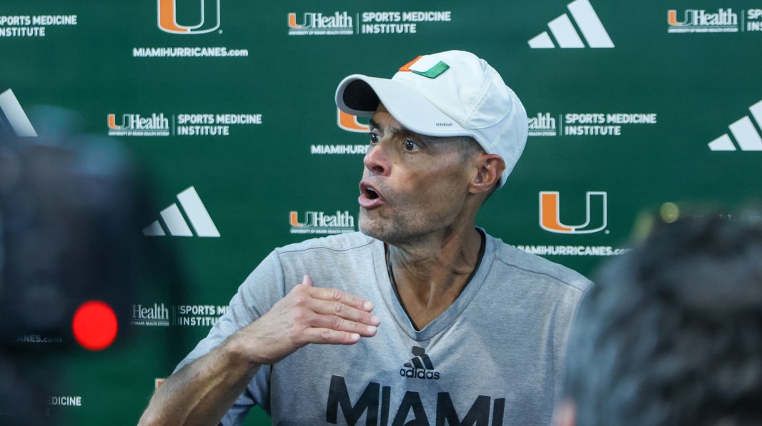 Miami coach Alex Mirabal breaks down OL