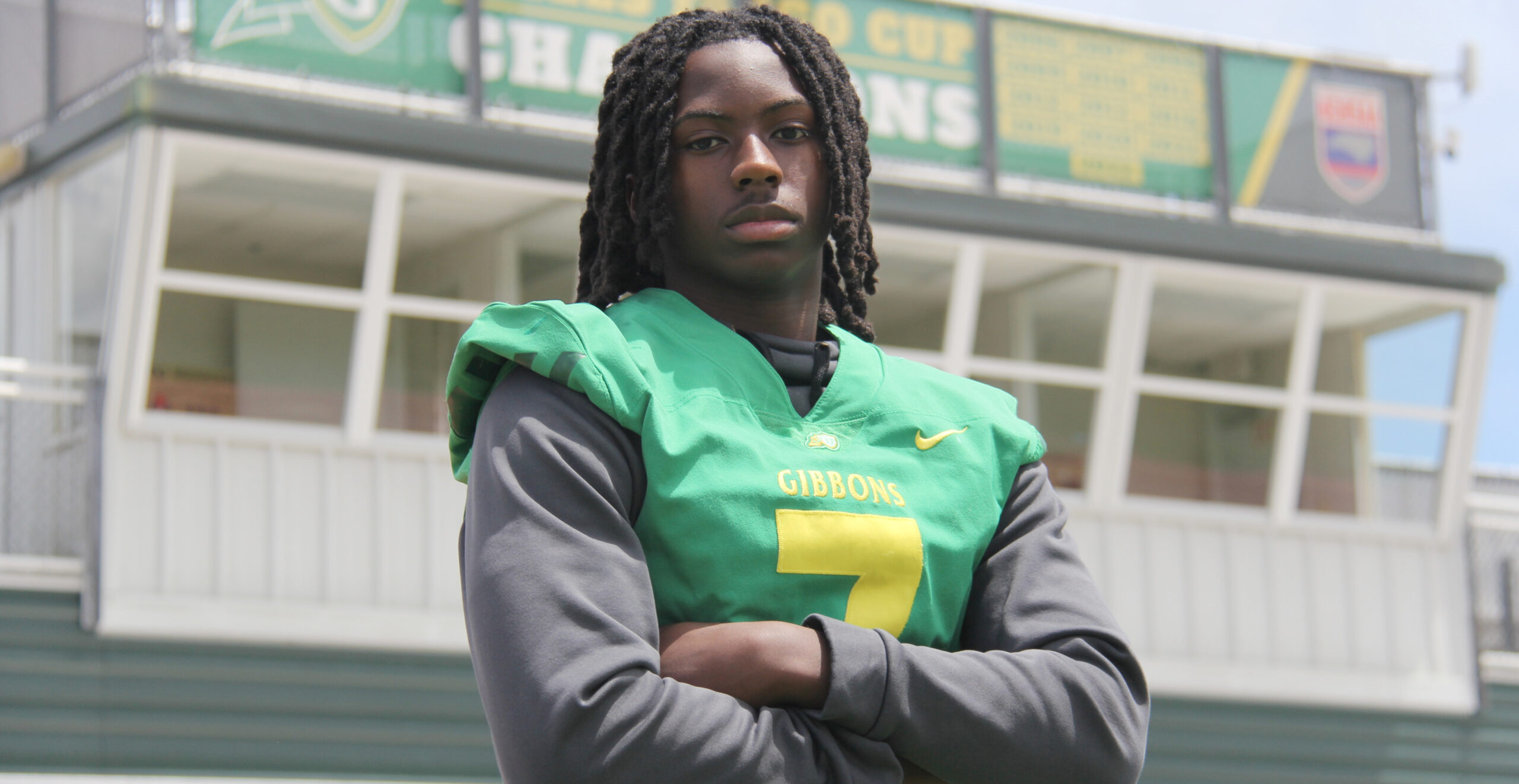 Potential five-star: "I really like" South Carolina defensive backs ...